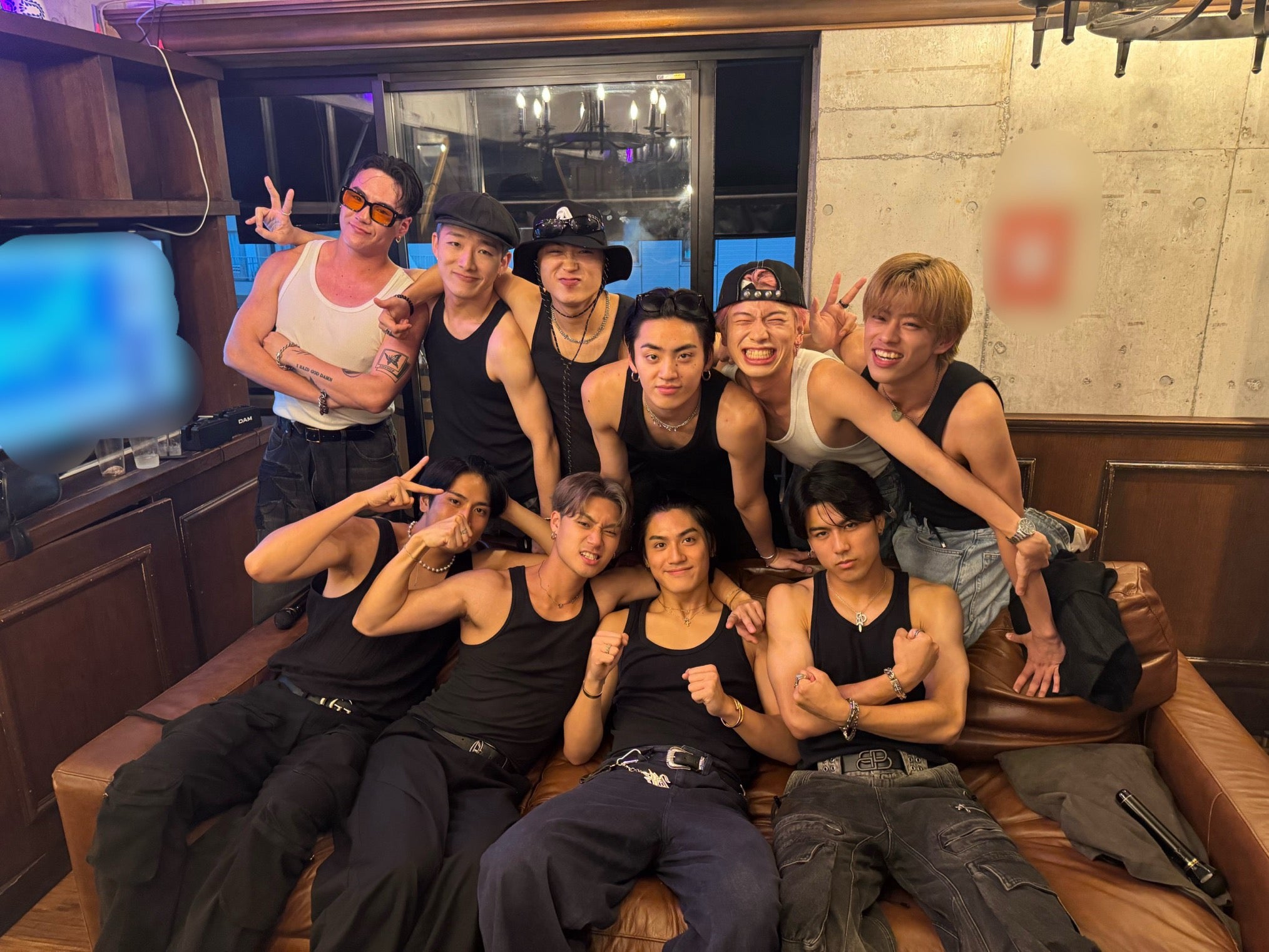 投稿 | CL - LDH所属アーティストの動画・MV視聴サービス